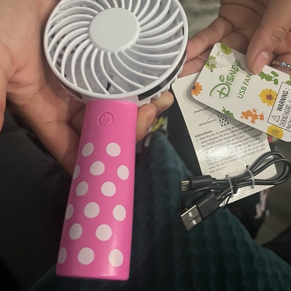 Disney | Other | Super Cute New Mickey And Minnie Disney Handheld ...